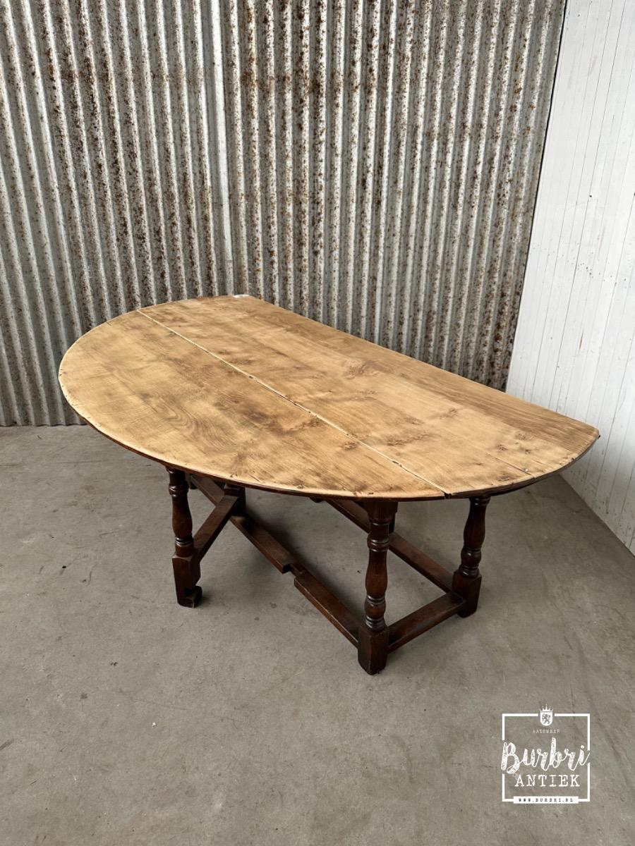 Antique Antique table - Tafel & Stoelen - Antieke meubels - Burbri