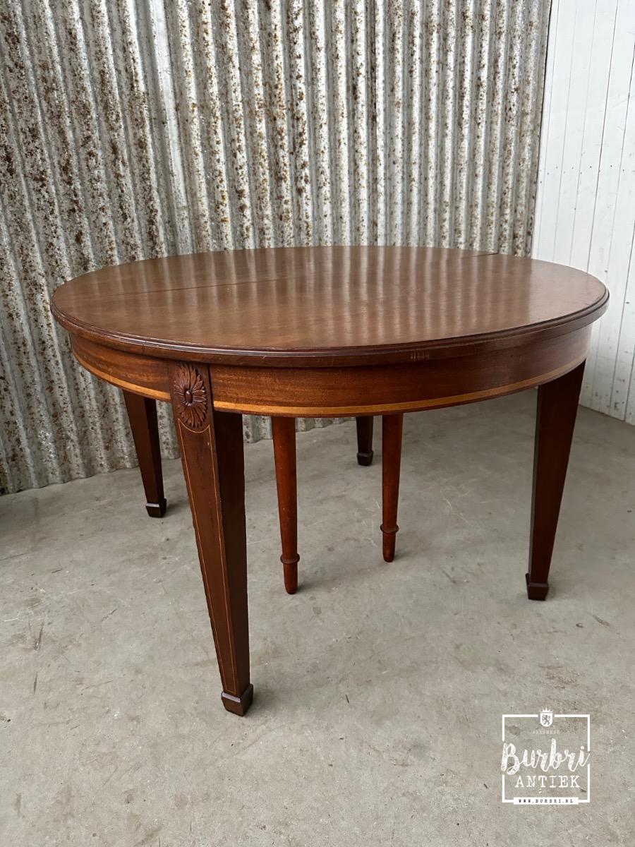 Tafel Antiek stijl in Hout, - Tafel & Stoelen - Antieke meubels - Burbri