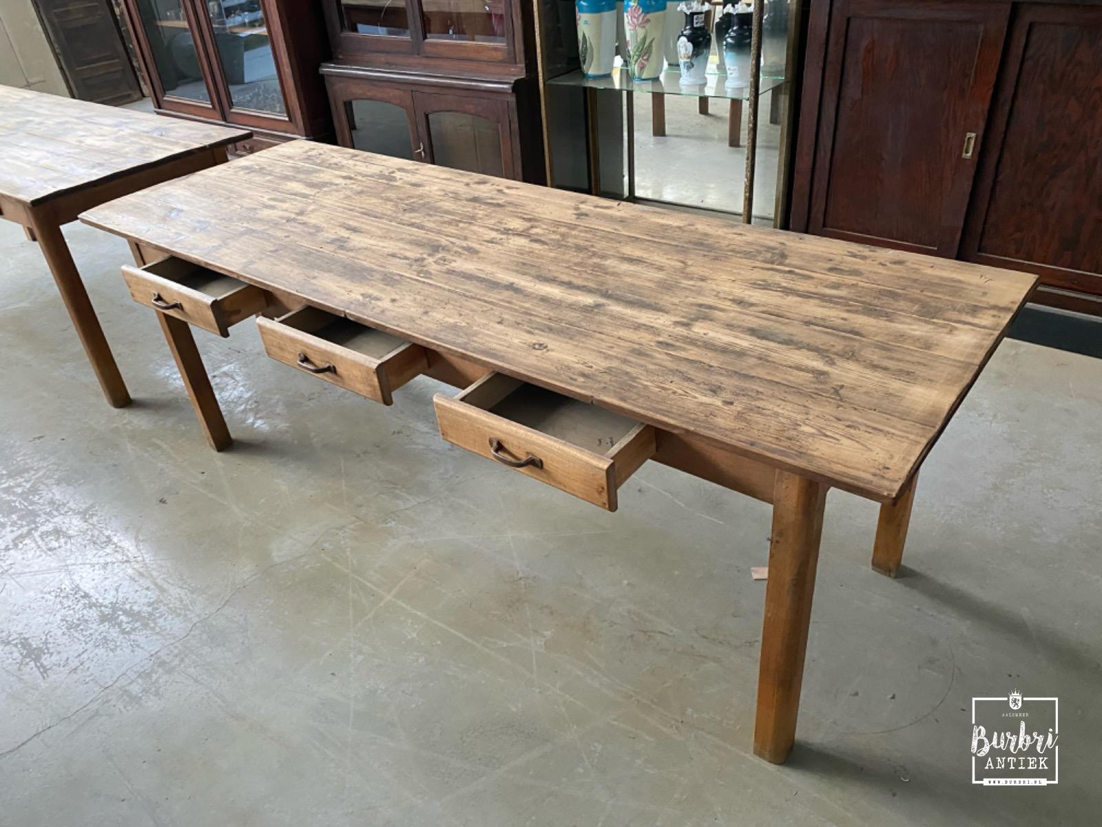 Antique table - Tafel & Stoelen - Antieke meubels - Burbri